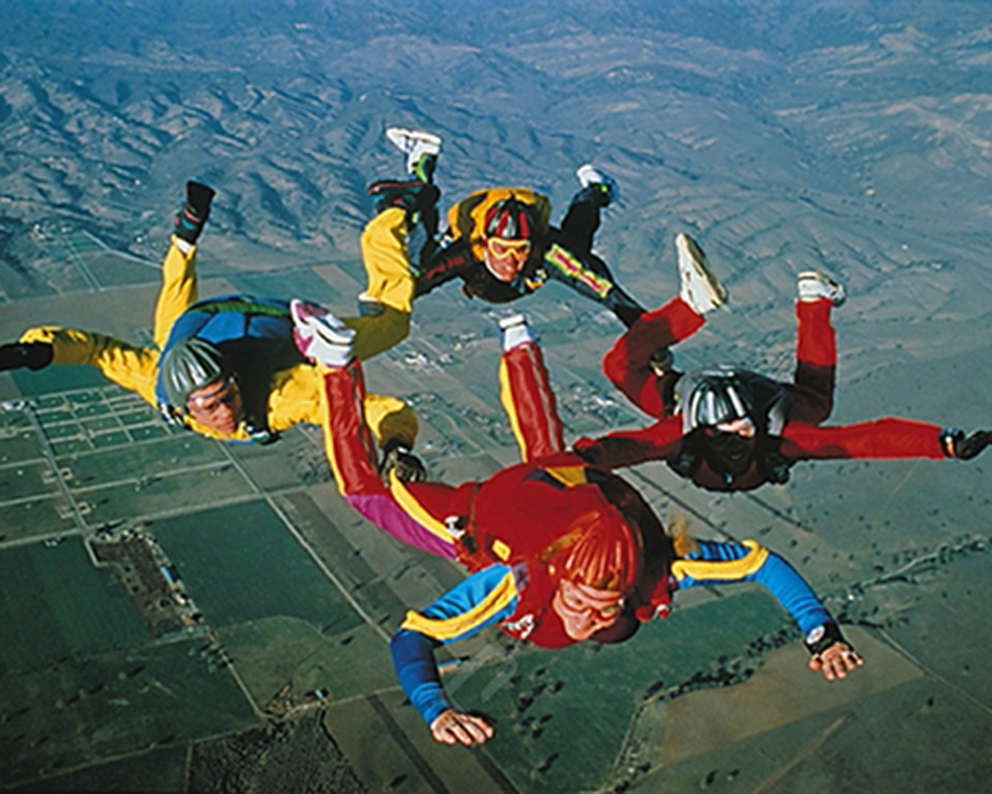 Skydiving - Free Fall Formation at Eurographics